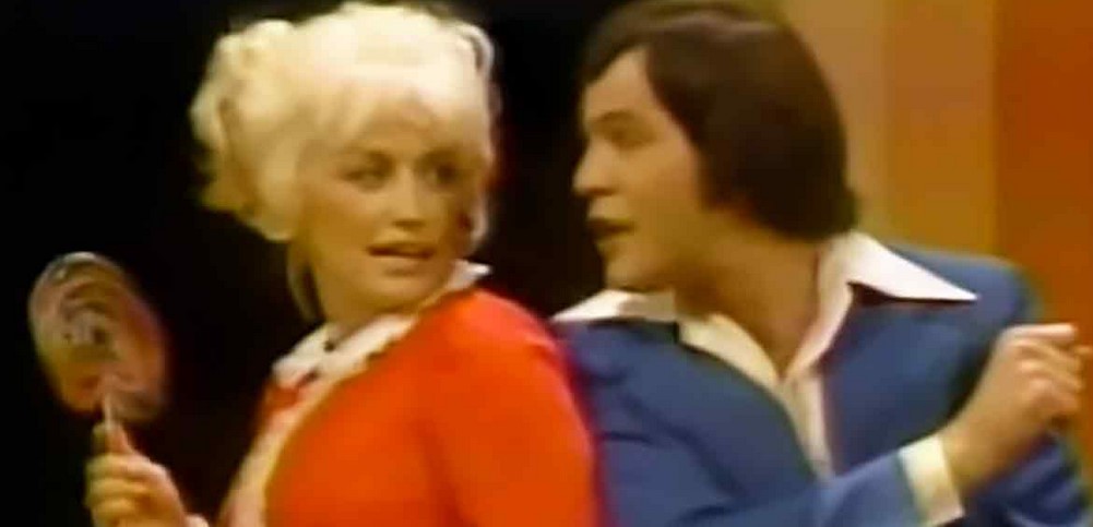 Nostalgia Alert: Dolly Parton and Jim Stafford Sing ‘Spiders & Snakes ...