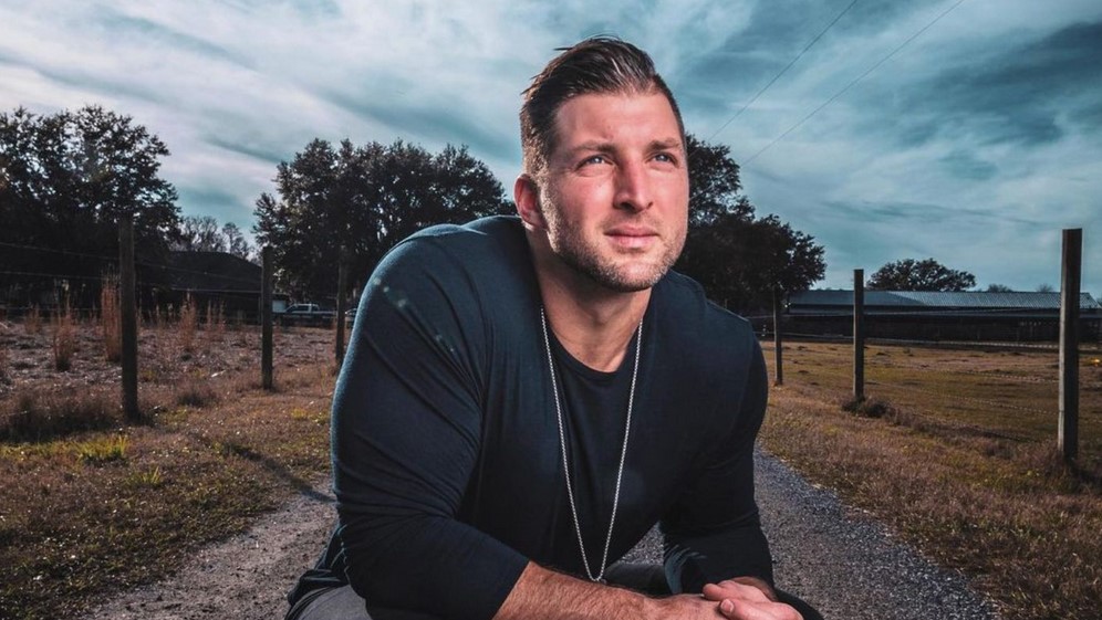 Tim Tebow: “There Is Only One MVP And He Passed Away On A Cross On A ...