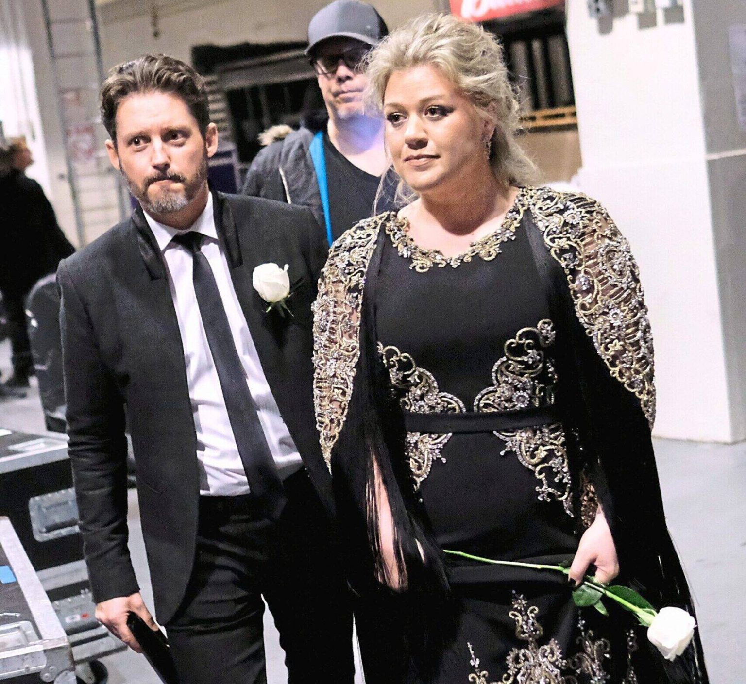 Kelly Clarkson surprised fans by publicly revealing the identity of her ...